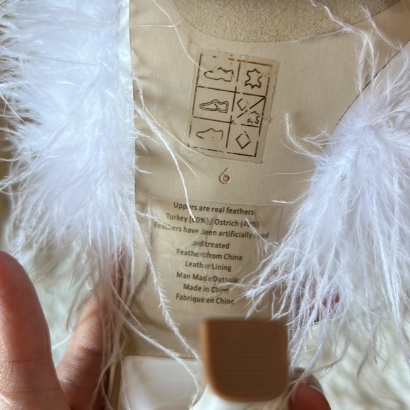 Jeffrey Campbell | Shoes | Jeffrey Campbell Feather Chauffeur Slide ...